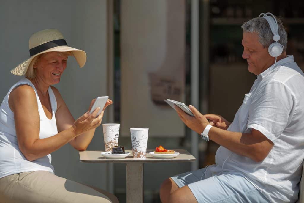 Screen Time - Why You Should Be Limiting Your Screen Time